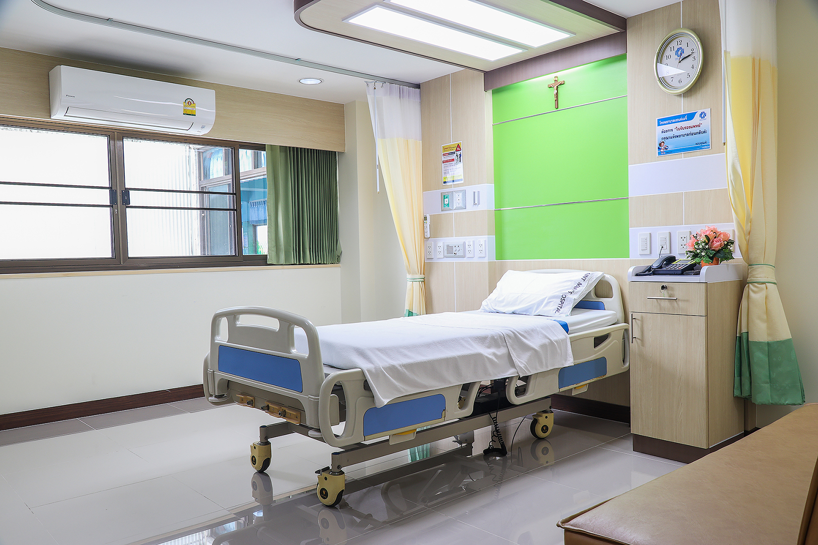 ห้องพักผู้ป่วยใน - โรงพยาบาลเซนต์เมรี่